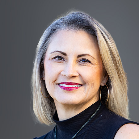 Erika Landon | Senior Vice President, Financial Advisor